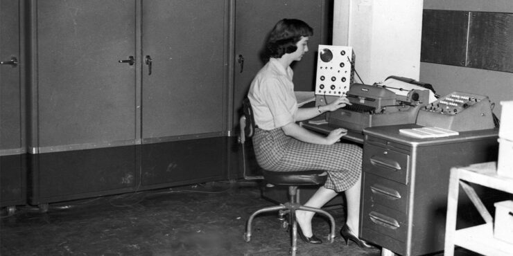 7 Groundbreaking Inventions that Changed the World - Fun Photo Box